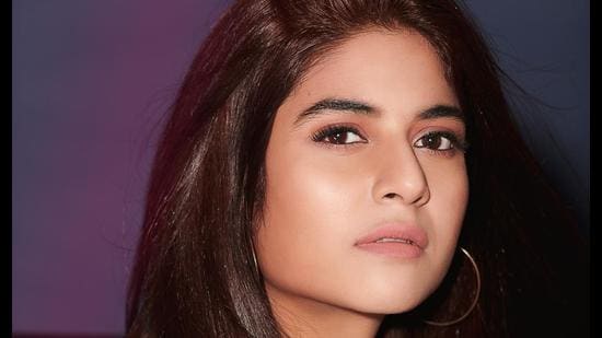 Taj Mahal 1989 (Netflix) Full Web Series Analysis: Story, Episodes, Cast, Actors Salary, Release ...