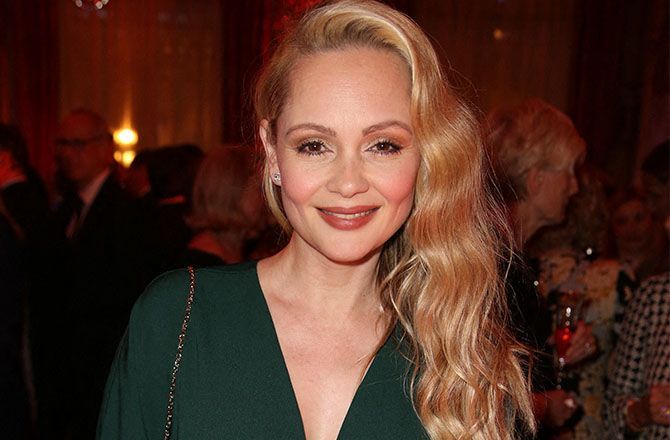 Beatrice Rosen Biography, Height, Weight, Age, Movies, Husband, Family ...