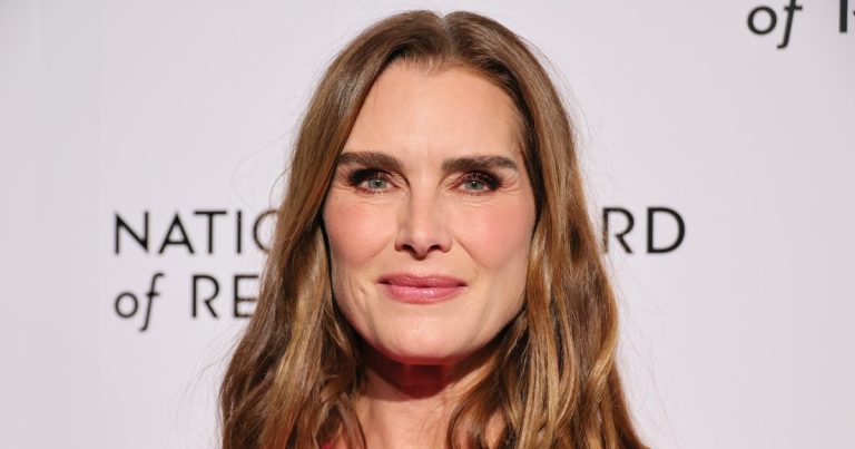 Brooke Shields Biography, Height, Weight, Age, Movies, Husband, Family ...