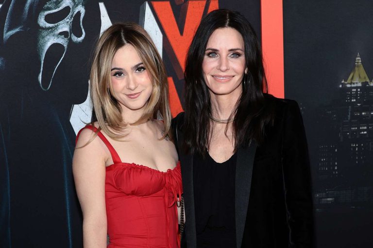 Courteney Cox Biography, Height, Weight, Age, Movies, Husband, Family ...