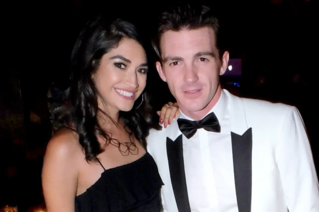 Drake Bell Biography, Height, Weight, Age, Movies, Wife, Family, Salary ...