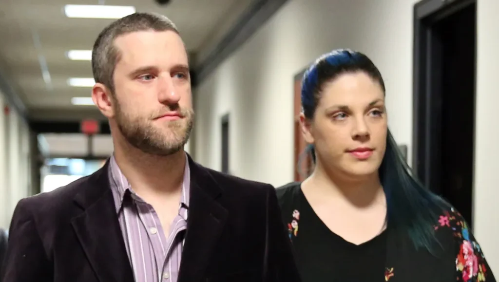 Dustin Diamond Biography, Height, Weight, Age, Movies, Wife, Family ...