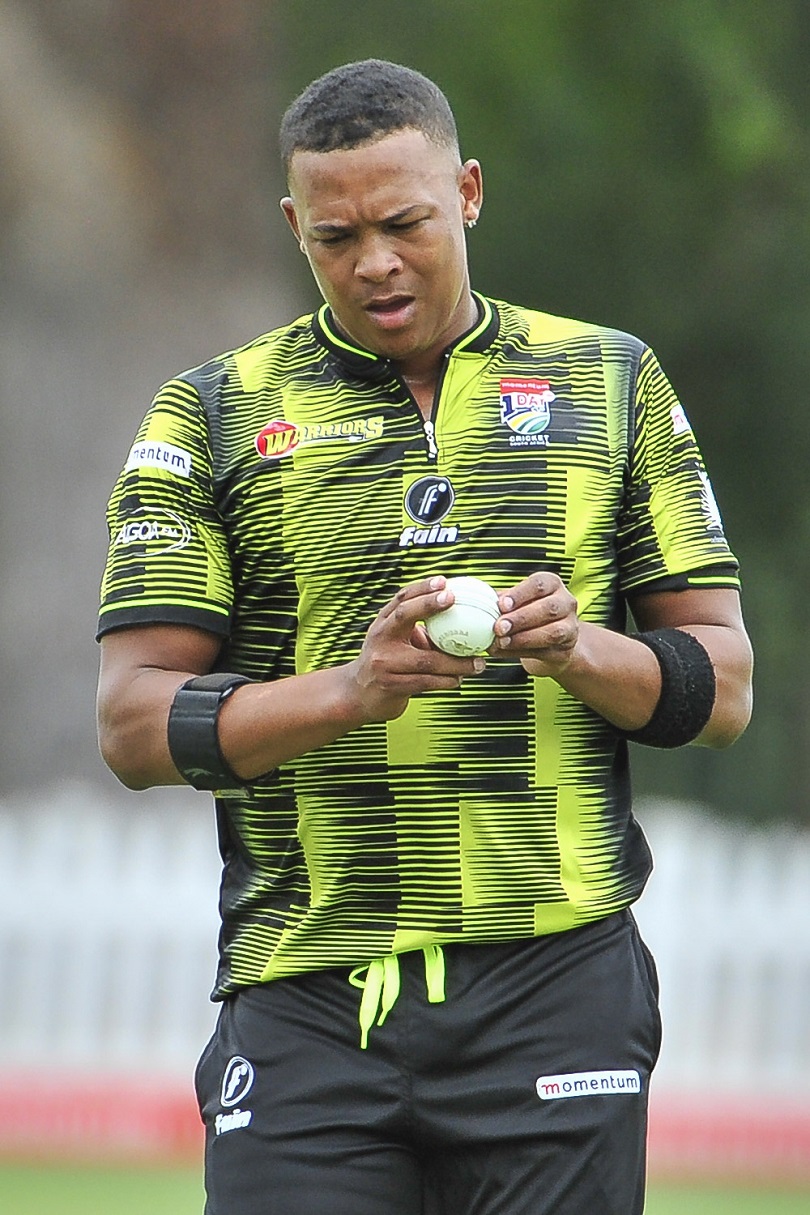 Glenton Stuurman Biography, Height, Weight, Age, Salary, Net Worth ...