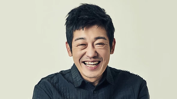 Heo Sung-tae Biography, Height, Weight, Age, Movies, Wife, Family ...