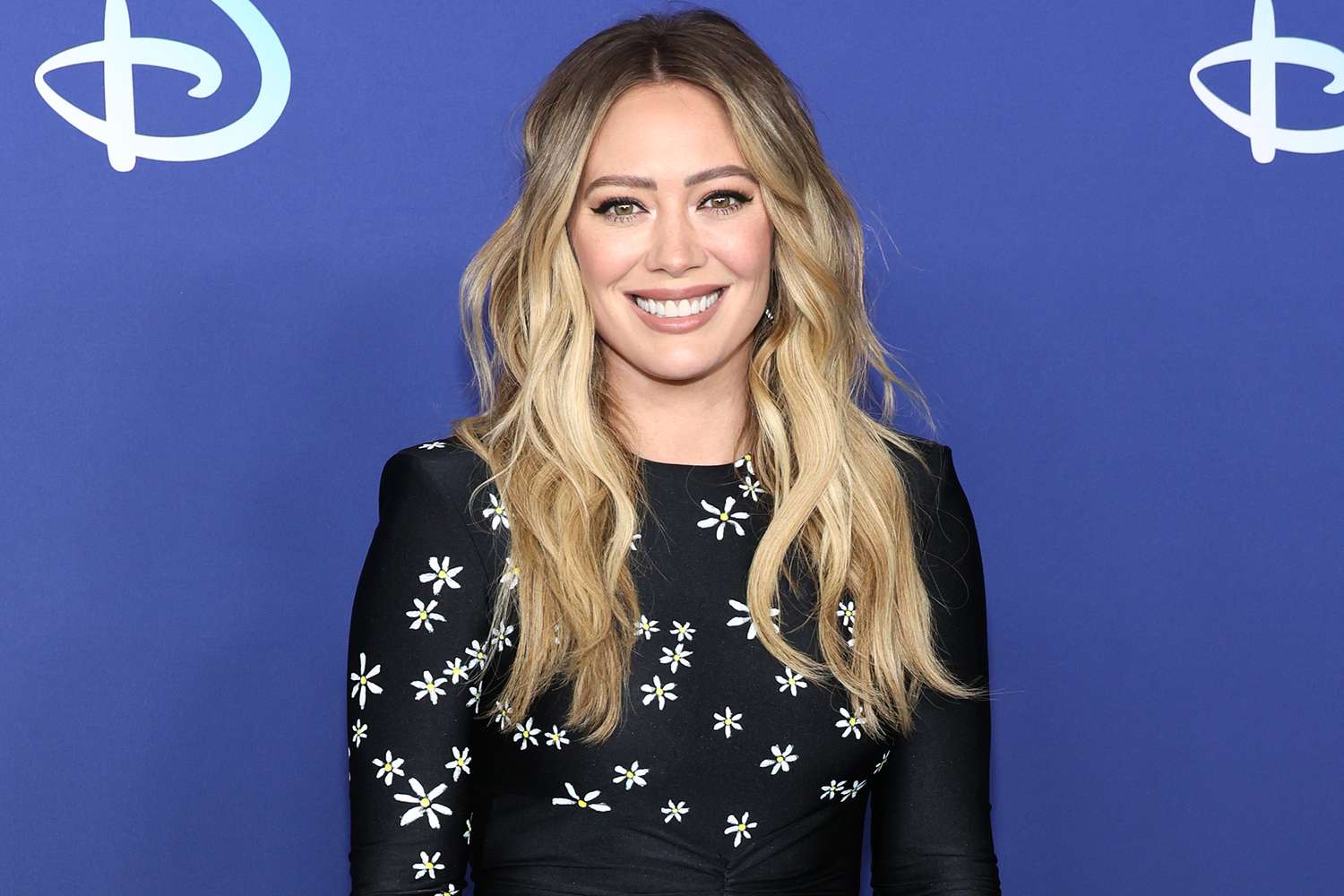 Hilary Duff Biography, Height, Weight, Age, Movies, Husband, Family ...