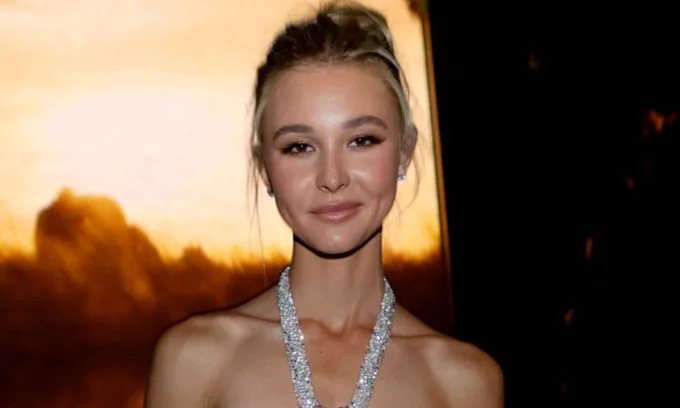 Isabel May Biography Height Weight Age Movies Husband Family