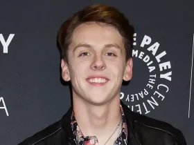 Tom Hopper Biography, Height, Weight, Age, Movies, Wife, Family, Salary ...