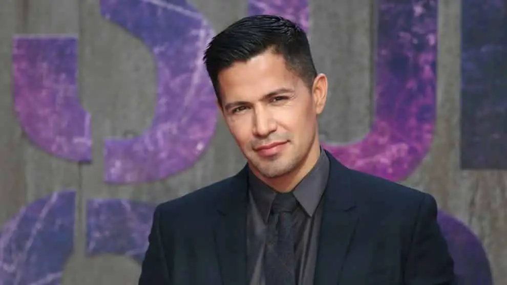 Jay Hernandez Biography, Height, Weight, Age, Movies, Wife, Family, Salary, Net Worth, Facts ...