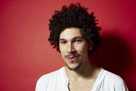 Joel Fry Biography, Height, Weight, Age, Movies, Wife, Family, Salary ...