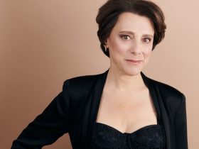 Heather Mazur Biography, Height, Weight, Age, Movies, Husband, Family ...