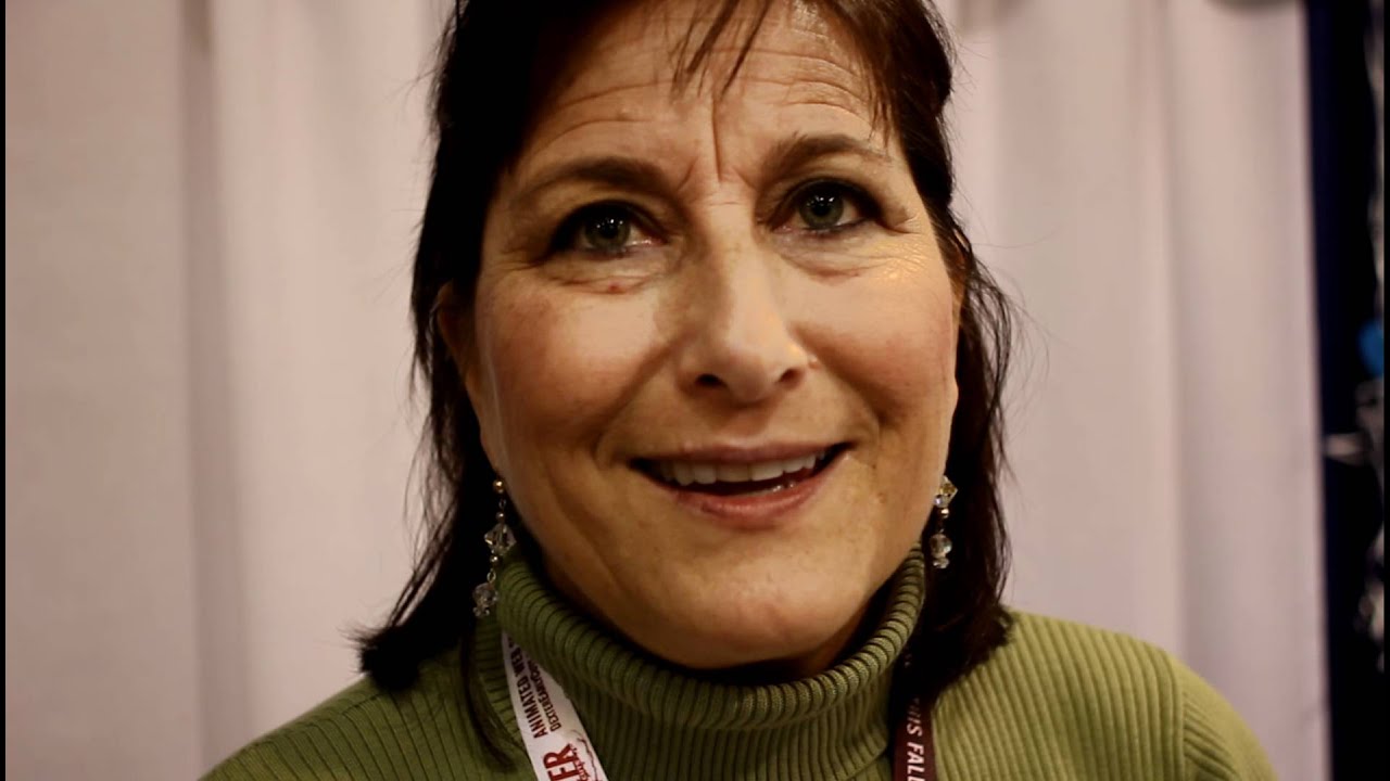 Katie Leigh Biography, Height, Weight, Age, Movies, Husband, Family ...