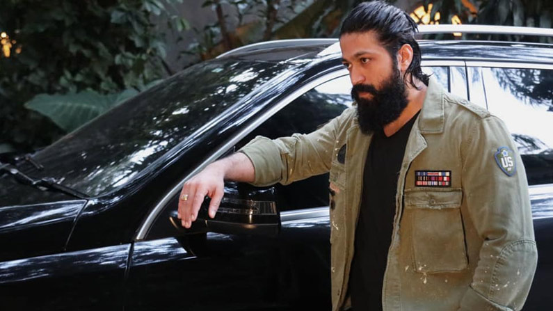 Yash Biography, Height, Weight, Age, Movies, Wife, Family, Salary, Net ...