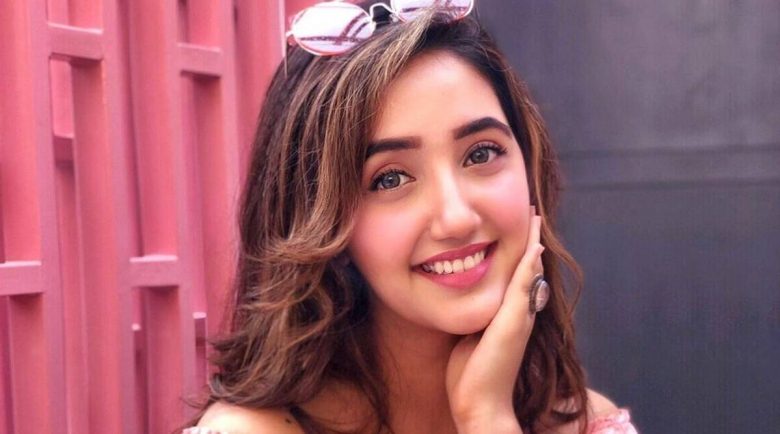 Yeh Rishta Kya Kehlata Hai Serial Cast, Real Names, Age, Salary, Net ...