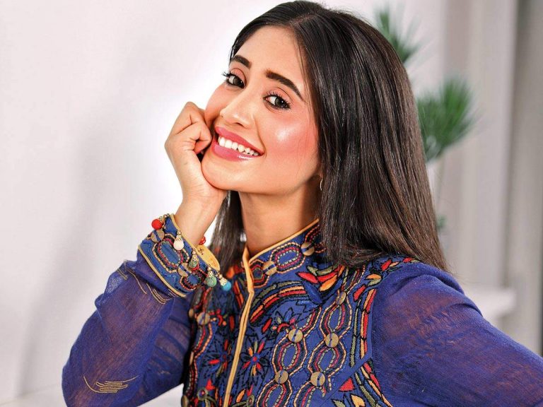 Yeh Rishta Kya Kehlata Hai Serial Cast, Real Names, Age, Salary, Net ...
