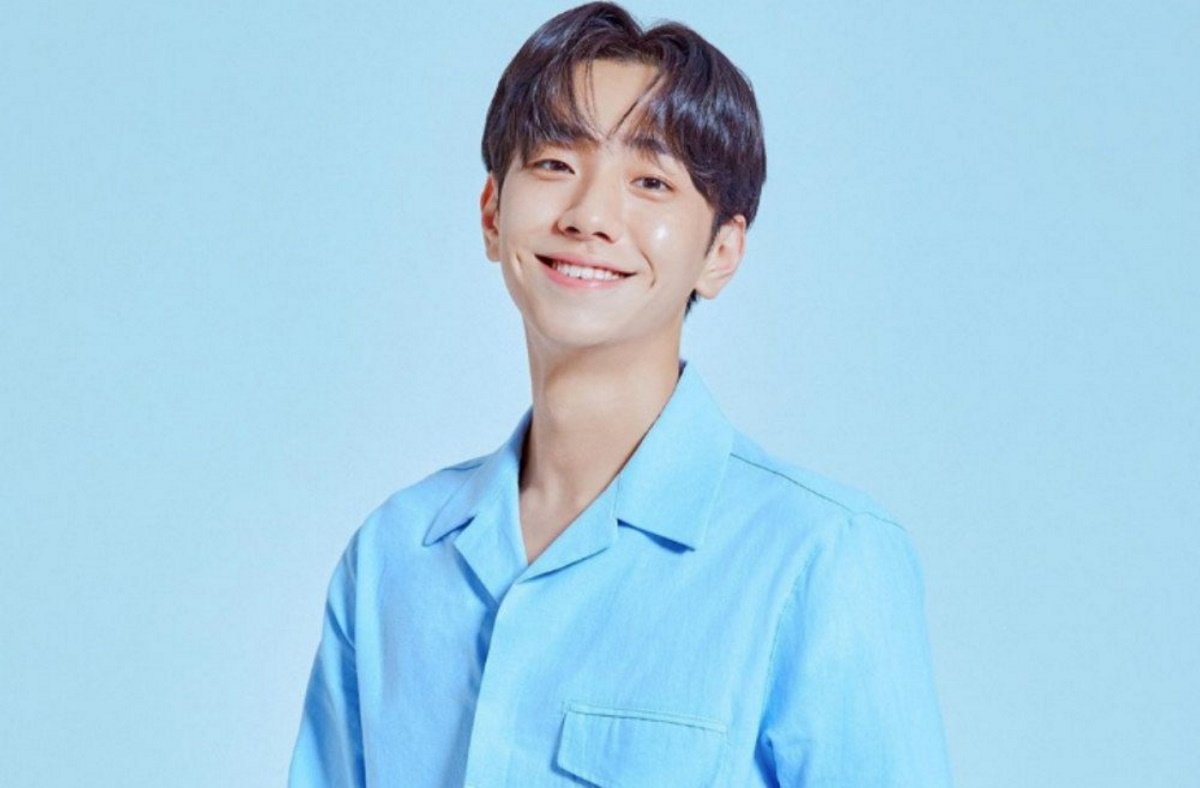 Nam Yoon-su Biography, Height, Weight, Age, Movies, Wife, Family ...