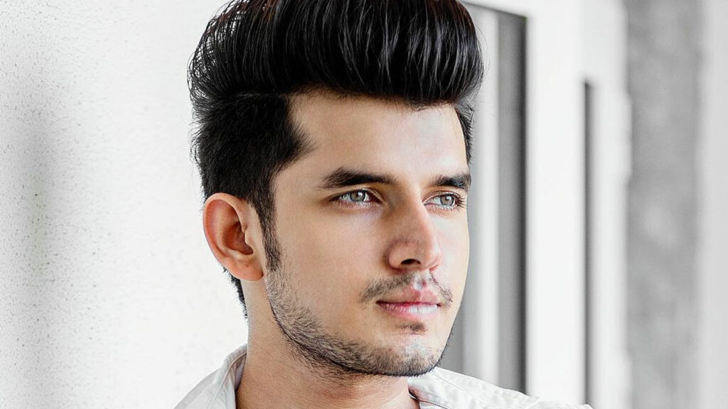 Paras Kalnawat Biography, Height, Age, TV Serials, Wife, Family, Salary ...