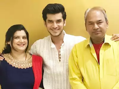 Paras Kalnawat Biography, Height, Age, TV Serials, Wife, Family, Salary ...