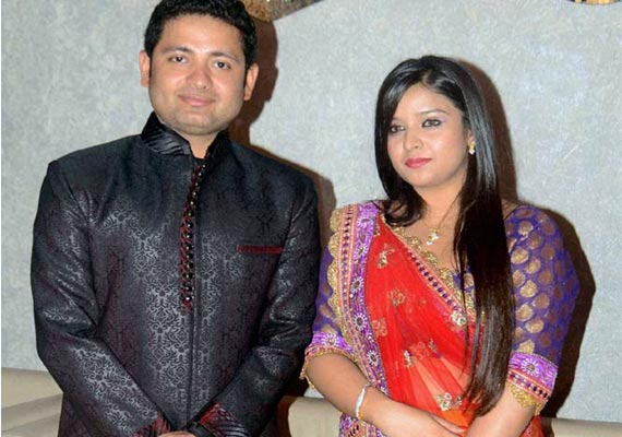 Piyush Chawla Biography, Height, Weight, Age, Salary, Net Worth, Wife ...