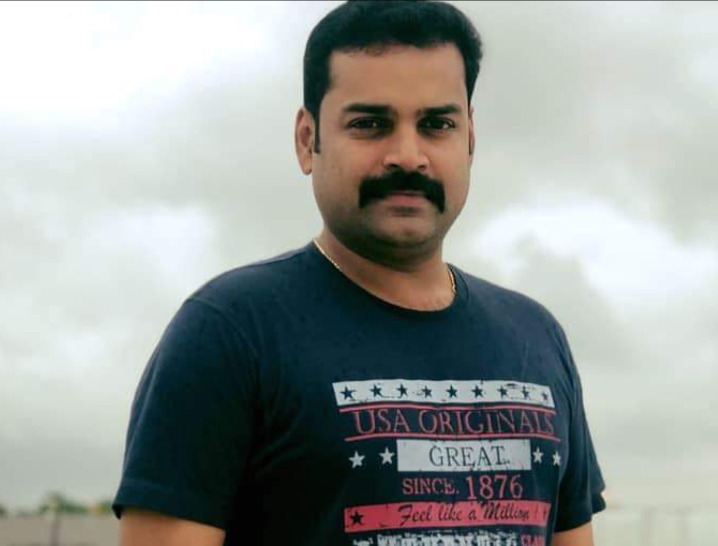 Pradeep Chandran Biography, Height, Age, TV Serials, Wife, Family, Salary, Net Worth, Awards ...