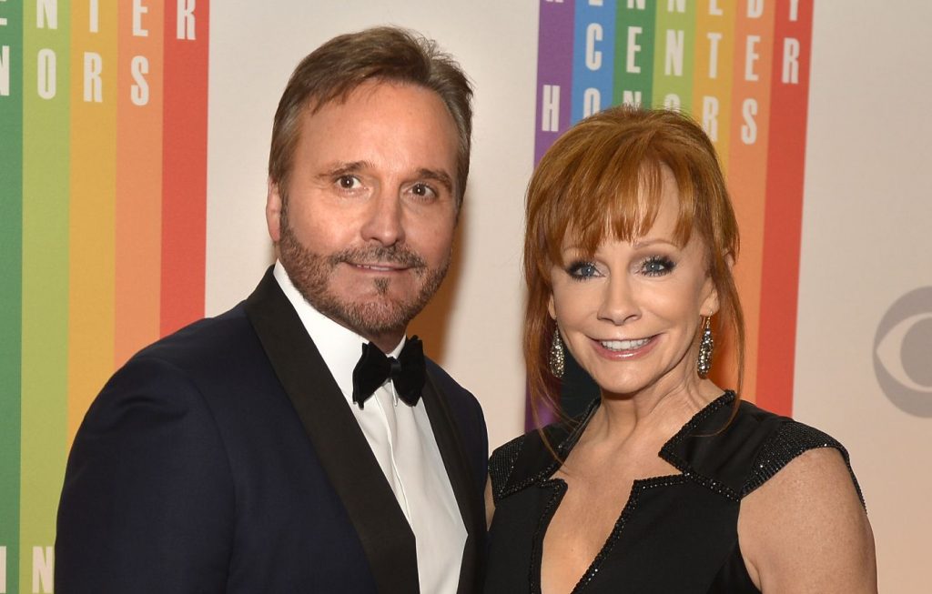 Reba McEntire Biography, Height, Weight, Age, Movies, Husband, Family ...