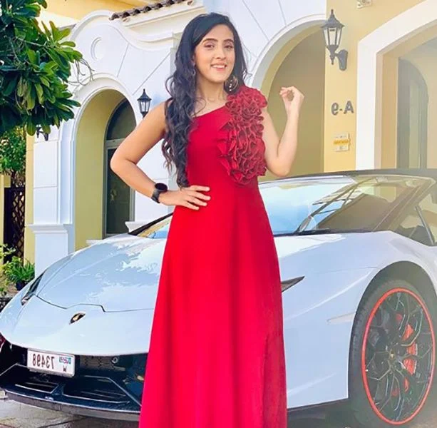 Sameeksha Sud Biography, Height, Weight, Age, Instagram, Boyfriend ...