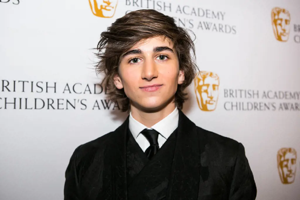 Sebastian Croft Biography, Height, Weight, Age, Movies, Wife, Family ...