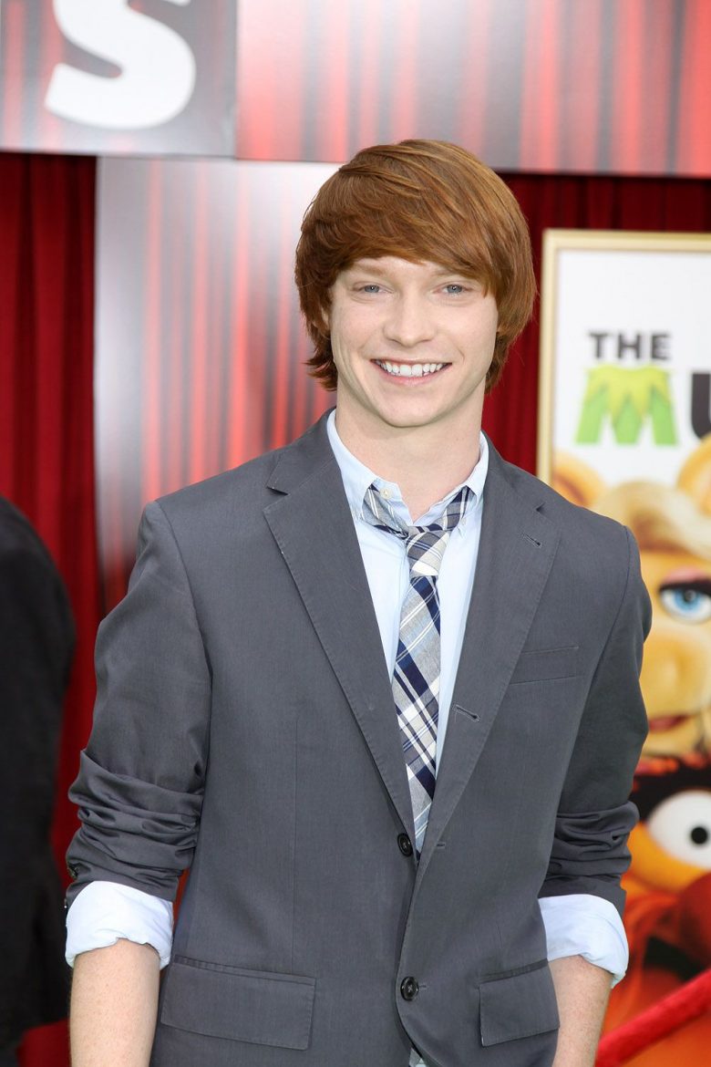 Calum Worthy Biography, Height, Weight, Age, Movies, Wife, Family ...