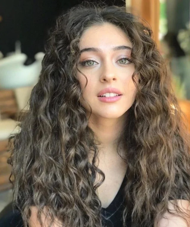 Cemre Baysel Biography, Height, Weight, Age, Movies, Husband, Family ...