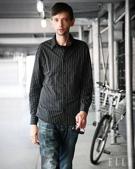DJ Qualls Biography, Height, Weight, Age, Movies, Wife, Family, Salary ...