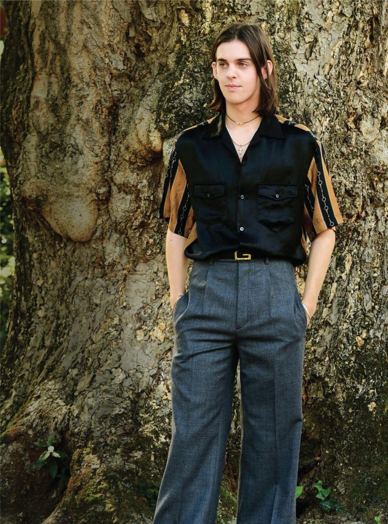 Earl Cave Biography, Height, Weight, Age, Movies, Wife, Family, Salary ...