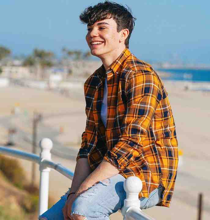 Jentzen Ramirez Biography, Height, Weight, Age, Movies, Wife, Family ...