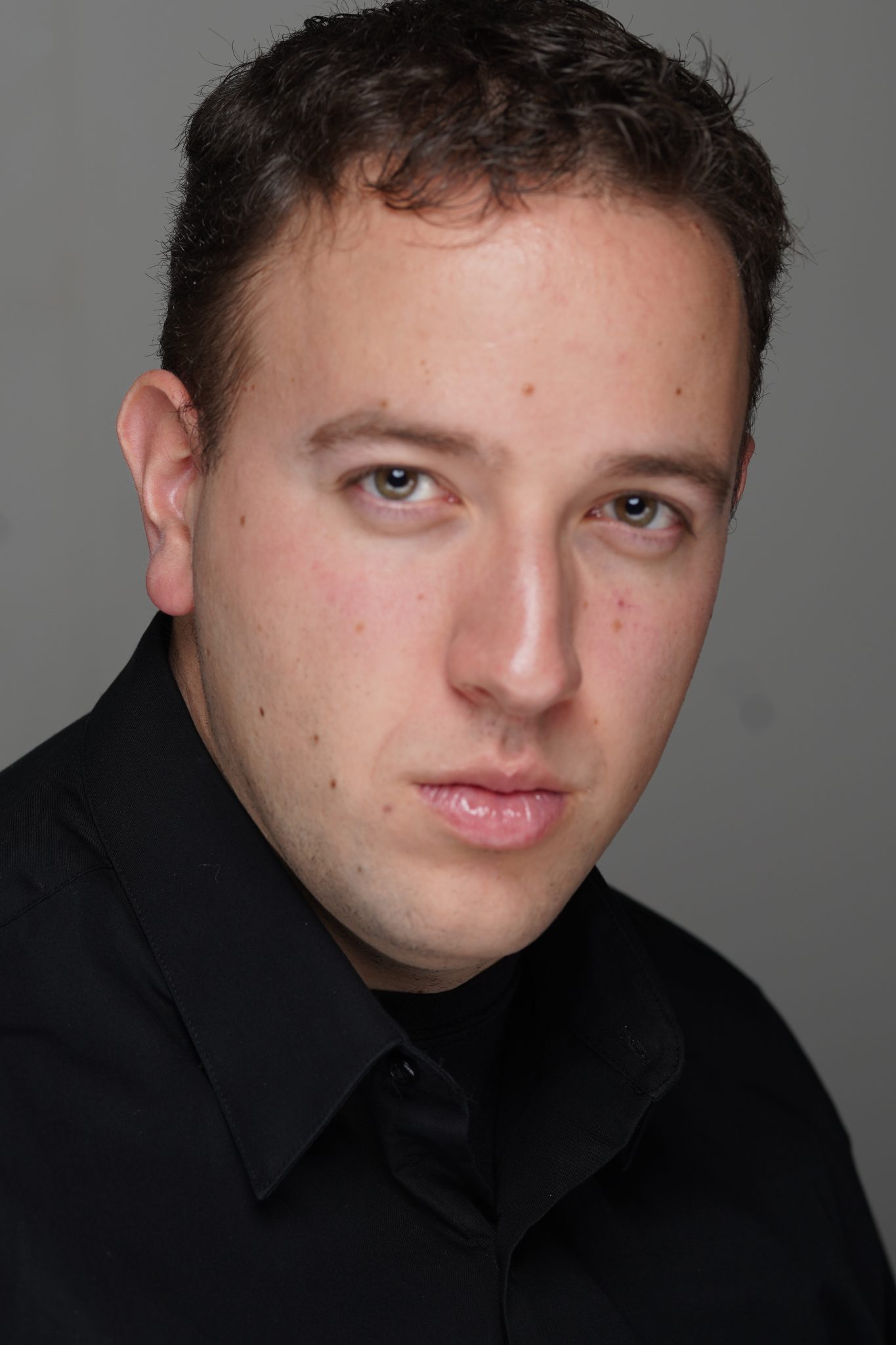 Luke Aitchison Biography, Height, Weight, Age, Movies, Wife, Family ...