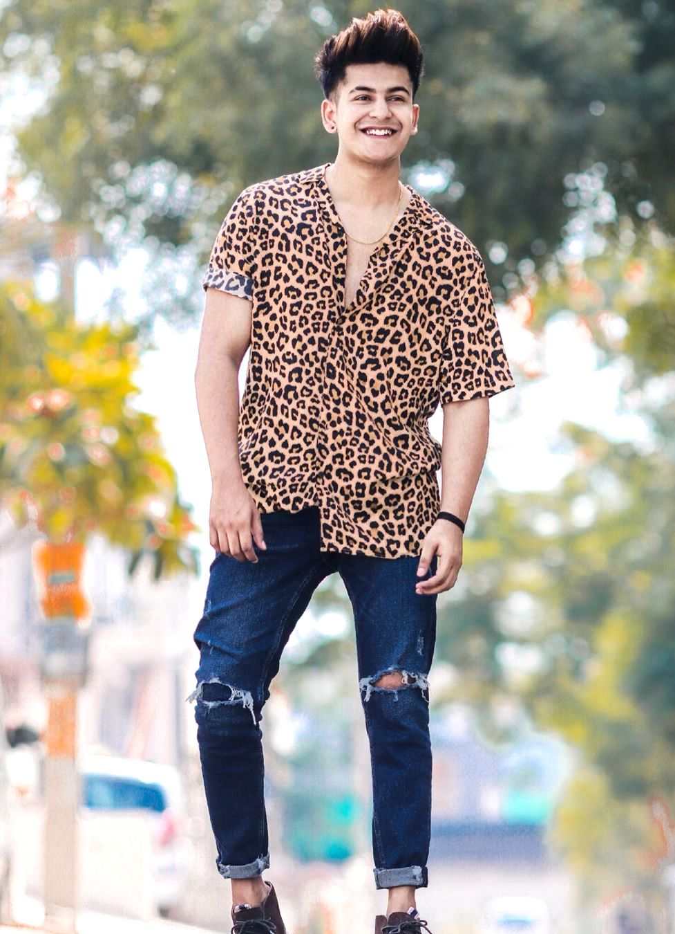 Manjul Khattar Biography, Height, Weight, Age, Instagram, Girlfriend ...