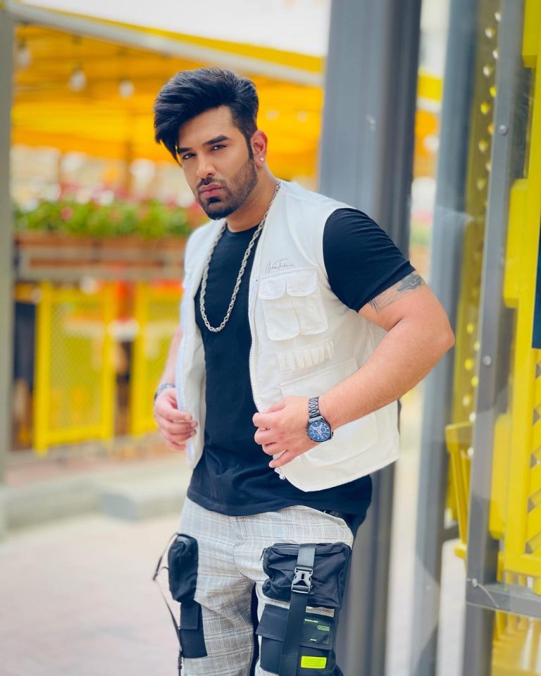 Paras Chhabra Biography, Height, Age, TV Serials, Wife, Family, Salary ...