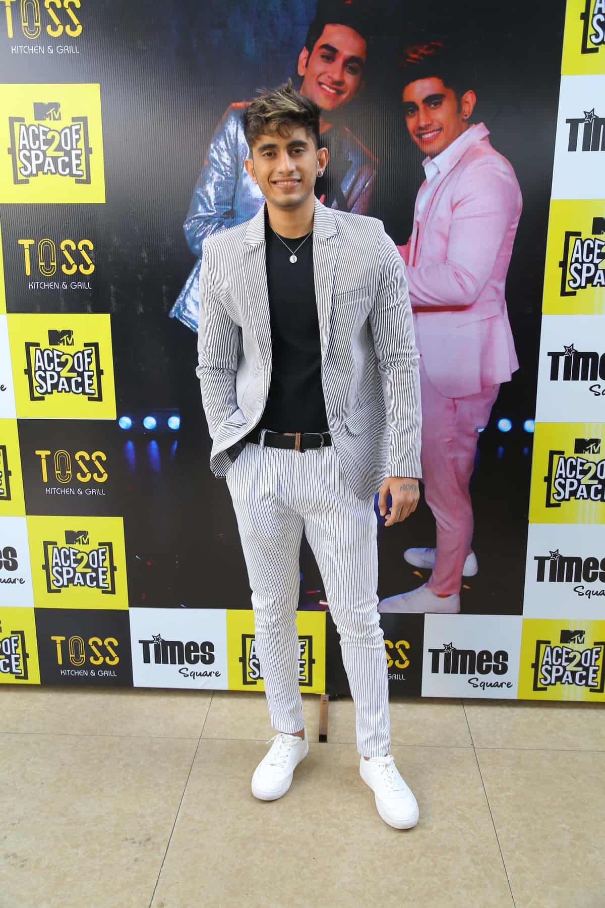 Salman Zaidi Biography, Height, Age, TV Serials, Wife, Family, Salary ...