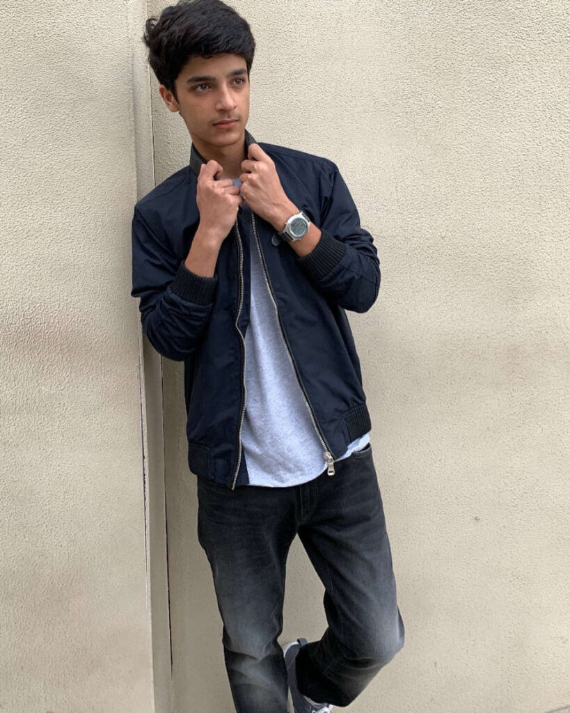 Viren Vazirani Biography, Height, Age, TV Serials, Wife, Family, Salary ...