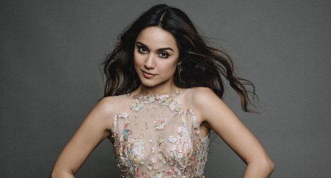 Summer Bishil Biography, Height, Weight, Age, Movies, Husband, Family ...