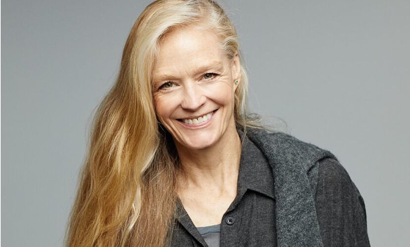 Suzy Amis Cameron Biography, Height, Weight, Age, Movies, Husband ...