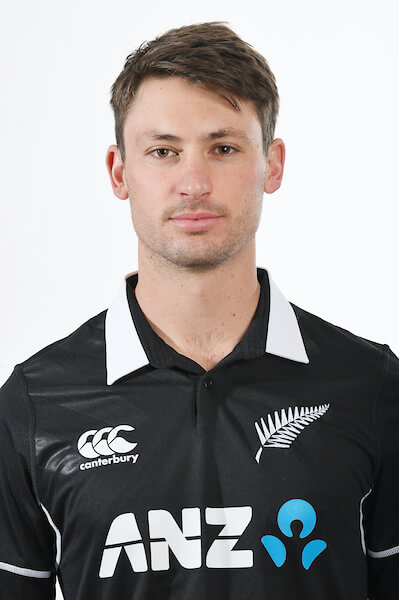 Tom Blundell Biography, Height, Weight, Age, Salary, Net Worth, Wife ...