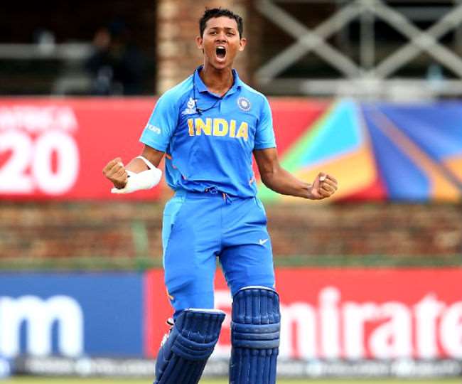 Yashasvi Jaiswal Biography, Height, Weight, Age, Salary, Net Worth ...