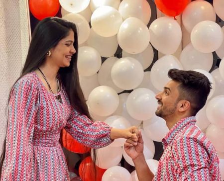 Yashi Tank Biography, Height, Weight, Age, Instagram, Boyfriend, Family ...