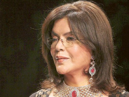 Zeenat Aman Biography, Height, Weight, Age, Movies, Husband, Family ...